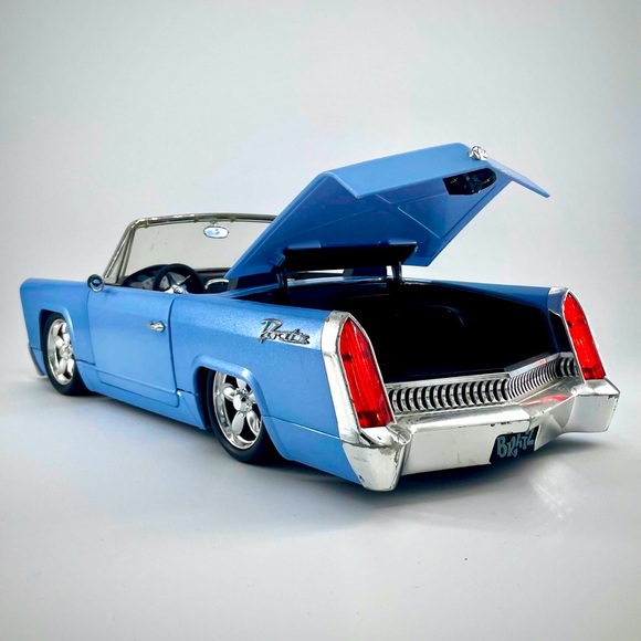 Bratz | Toys | Vintage Bratz 202 Gangster Metallic Baby Blue Lowrider ...